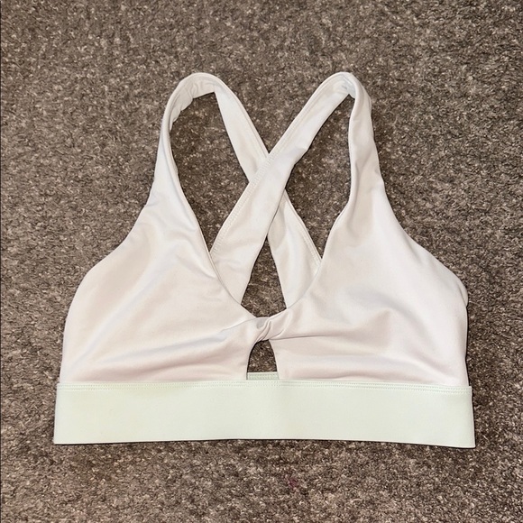 Fabletics | Intimates & Sleepwear | Fabletics White Crossback Sports ...